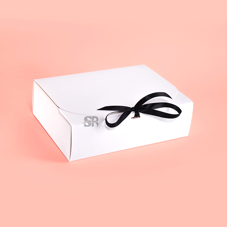 PLAIN BOX - Al Sahaba Printing Press - Al Ain - Emirates